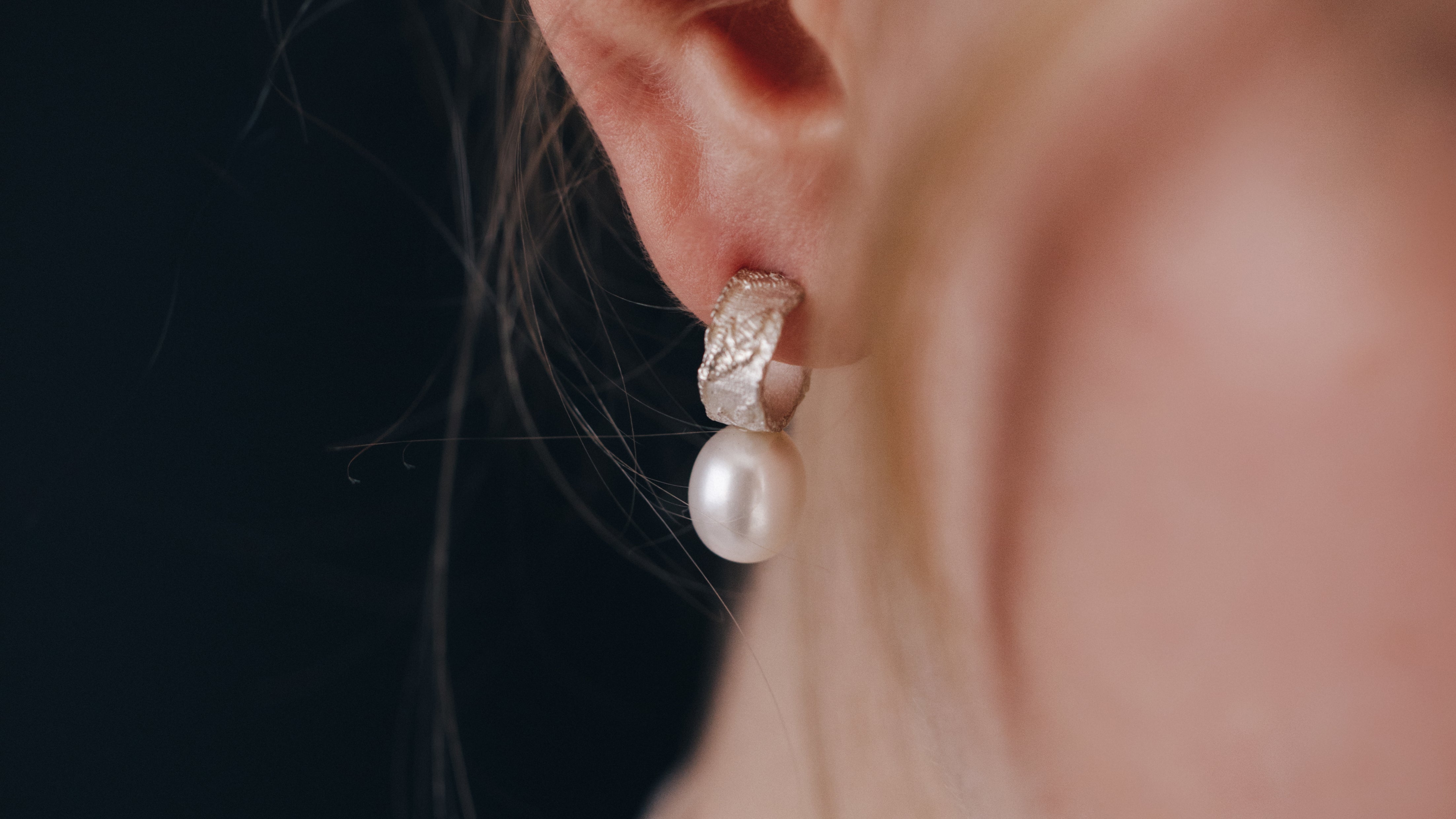 Kant in zilver-Sieraden voor het Rijksmuseum | Hester Zagt